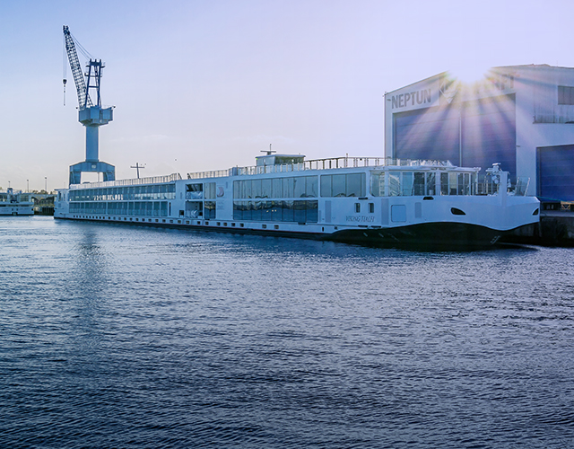 Logotipo De Neptun Werft Meyer Neptun